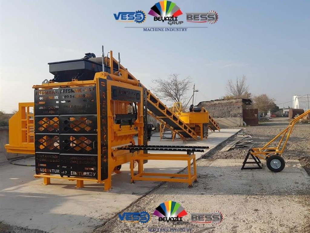 Machine Parpaing - Prix Machine Parpaing - Pondeuse de Parpaing ...